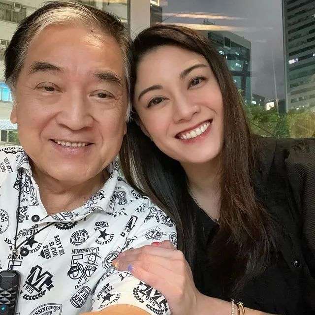 Former TVB Huadan Liao Bier celebrated the birth of 76-year-old Qin Pei ...
