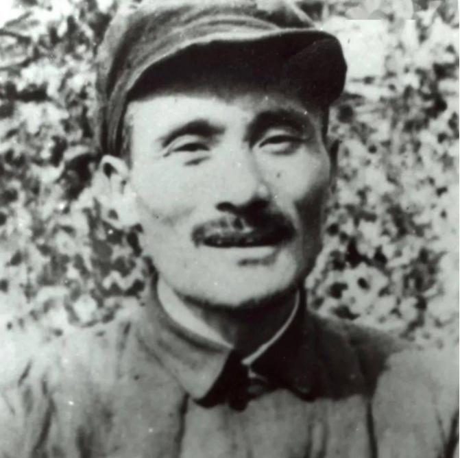 After Chen Yi was seriously ill and was hospitalized in 1971, he ...