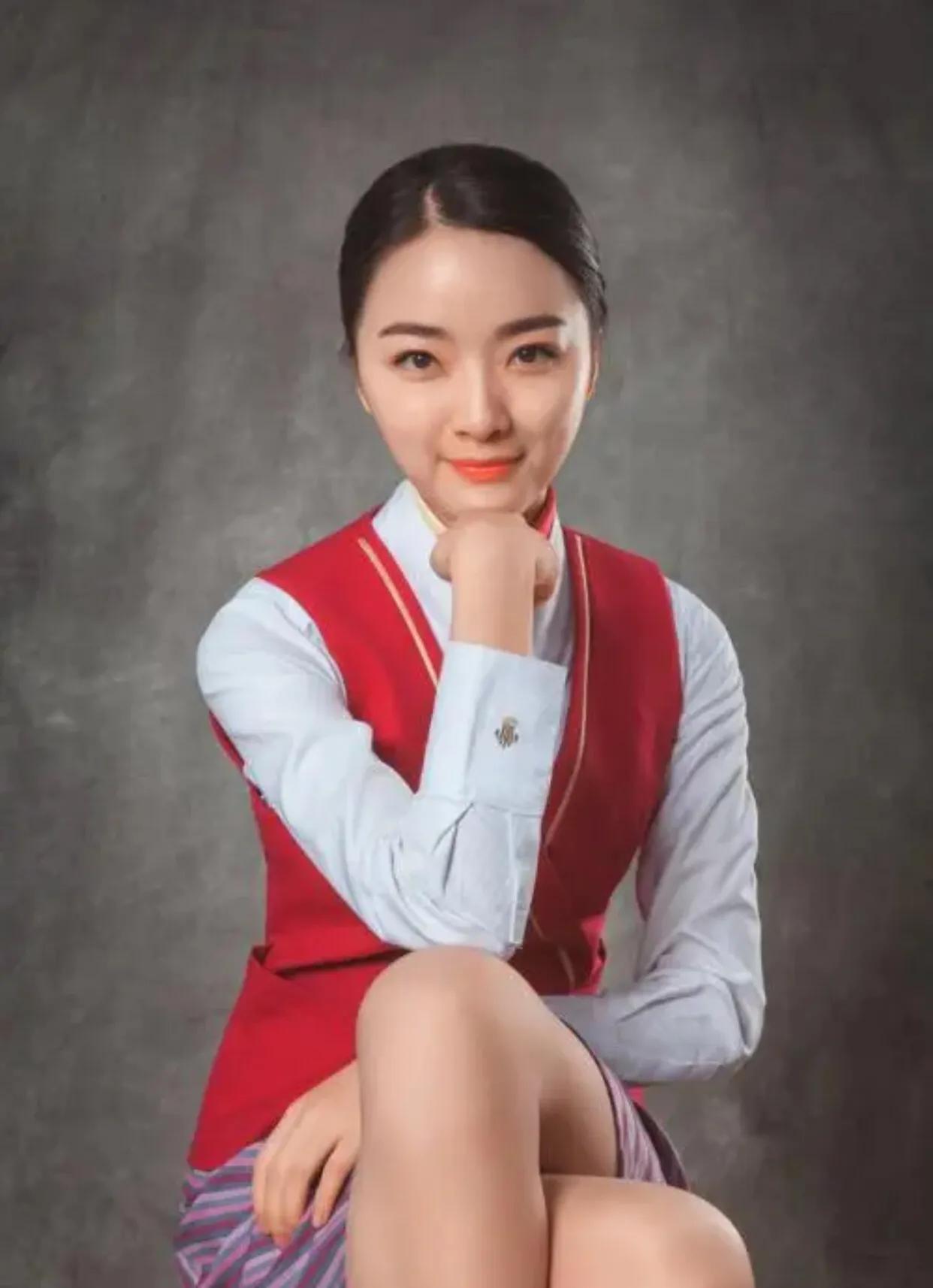 Tall stewardess uniform temptation - iMedia