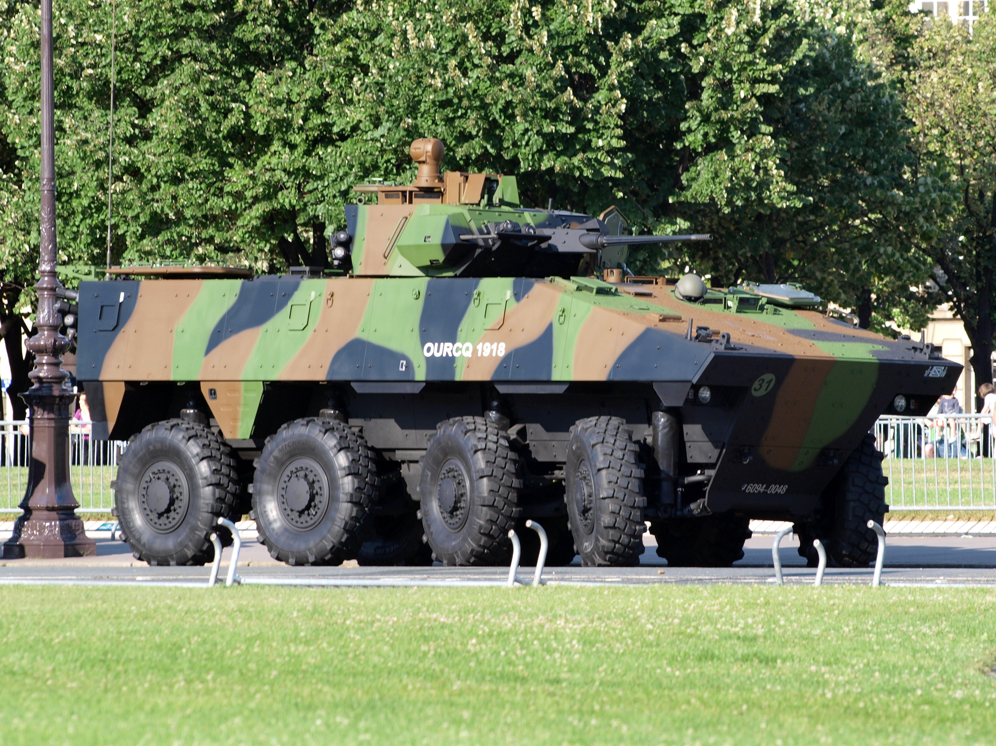 French 25mm M811 cannon - iMedia