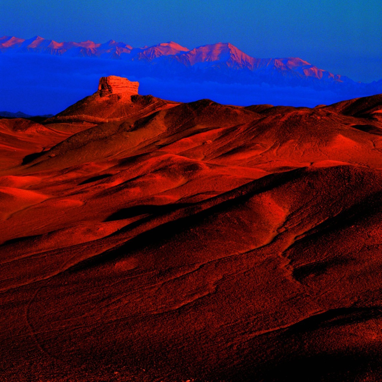 Seven frontier fortress poems in the prosperous Tang: endless heroes ...