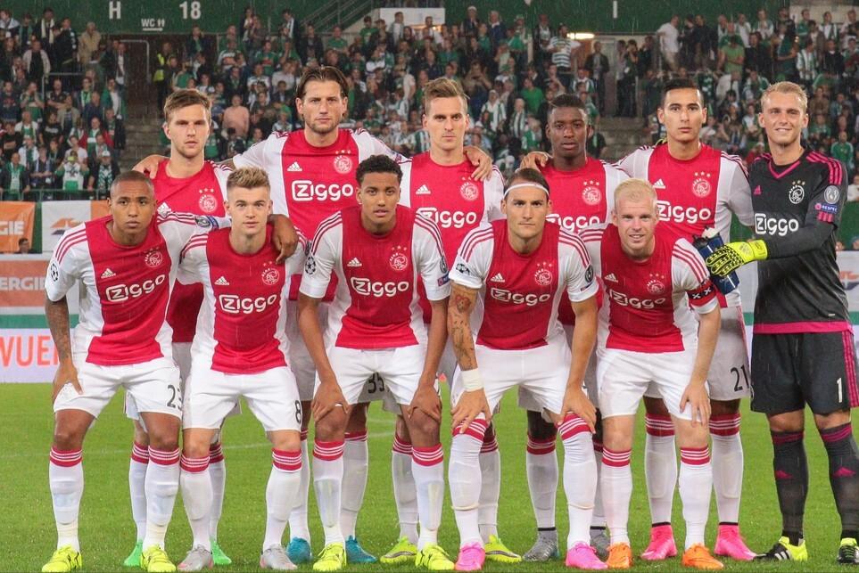 Sunday football match: Lazio vs Genoa, Ajax vs Emmen - iMedia