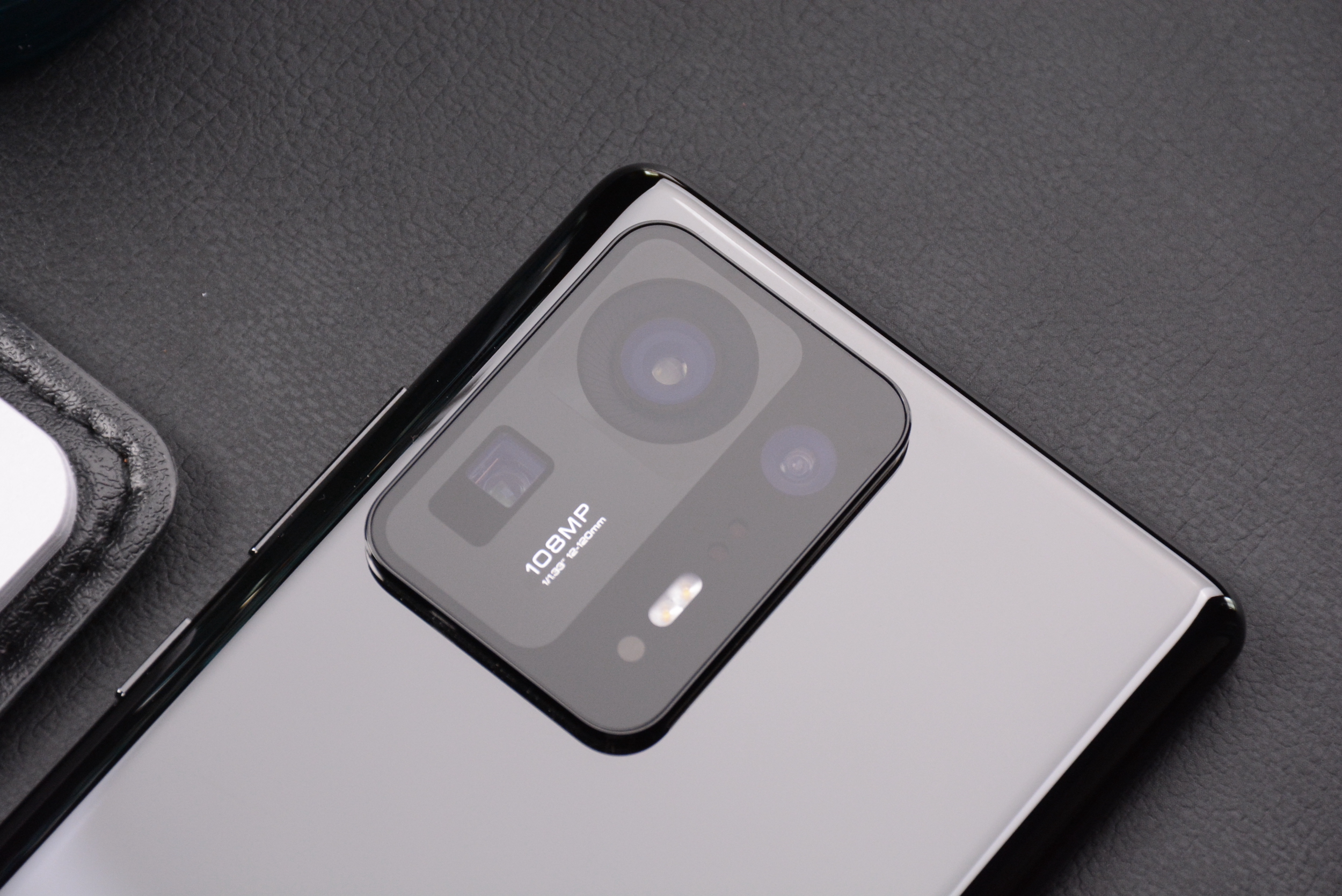 Xiaomi MIX4 Shadow Blue Out of the Box: CUP under-screen technology + Snapdragon 888 Plus + 100 ...