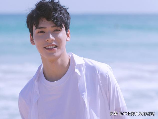 Gossip: Yu Yuexian, Gong Jun, Liu Tao, Yang Mi, Zhang Yunlong, Zhong ...