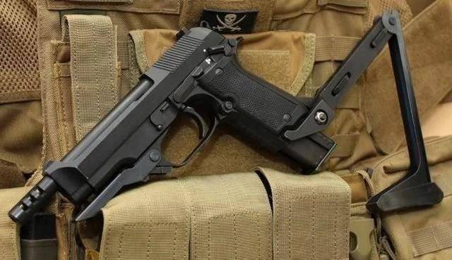 A melee pioneer weapon, the world's 14 most beautiful modern pistols ...