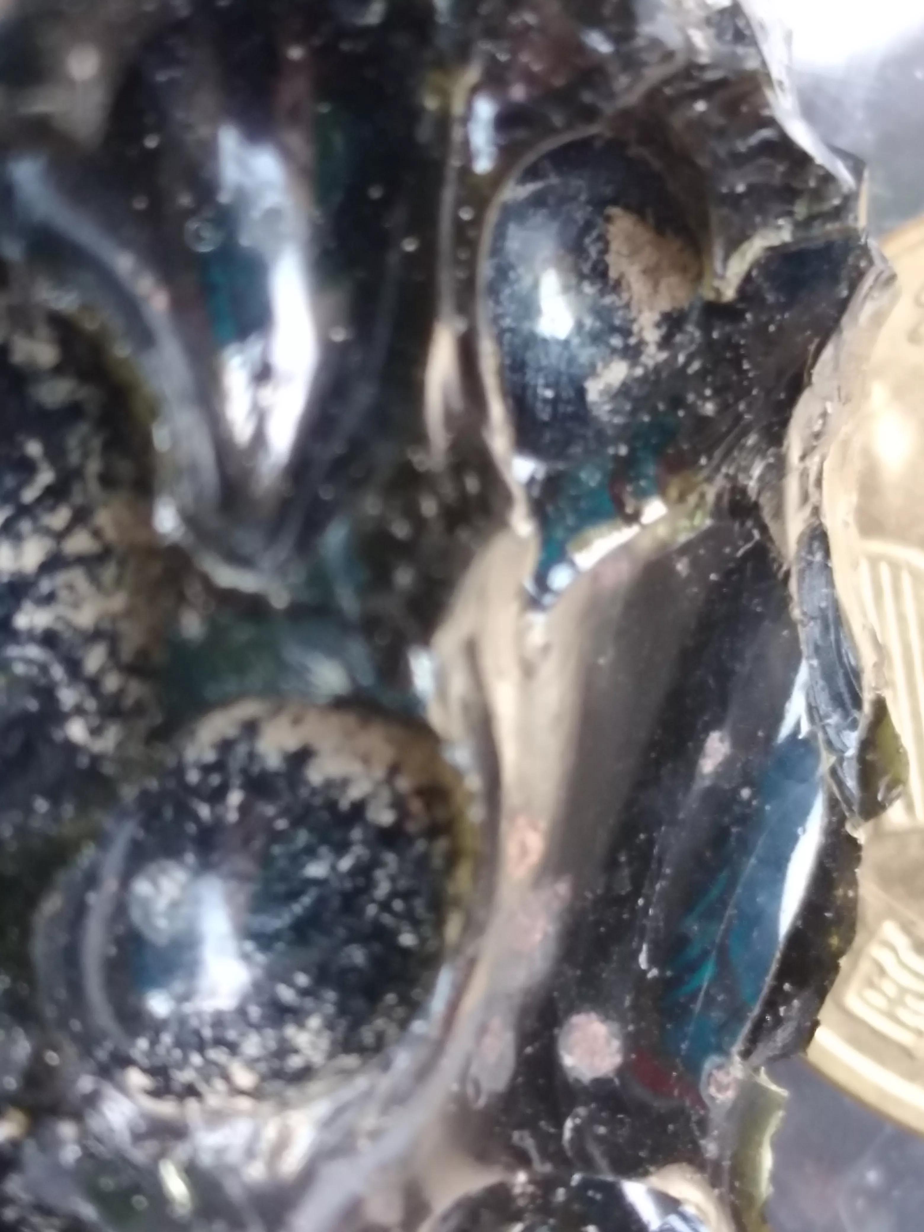 The difference between glass meteorite and slag - iMedia