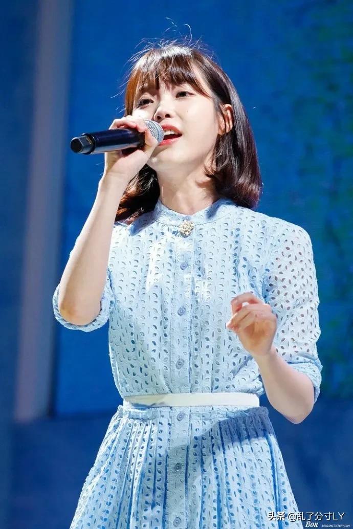 IU Lee Ji Eun Sweet and Cute Picture - iMedia