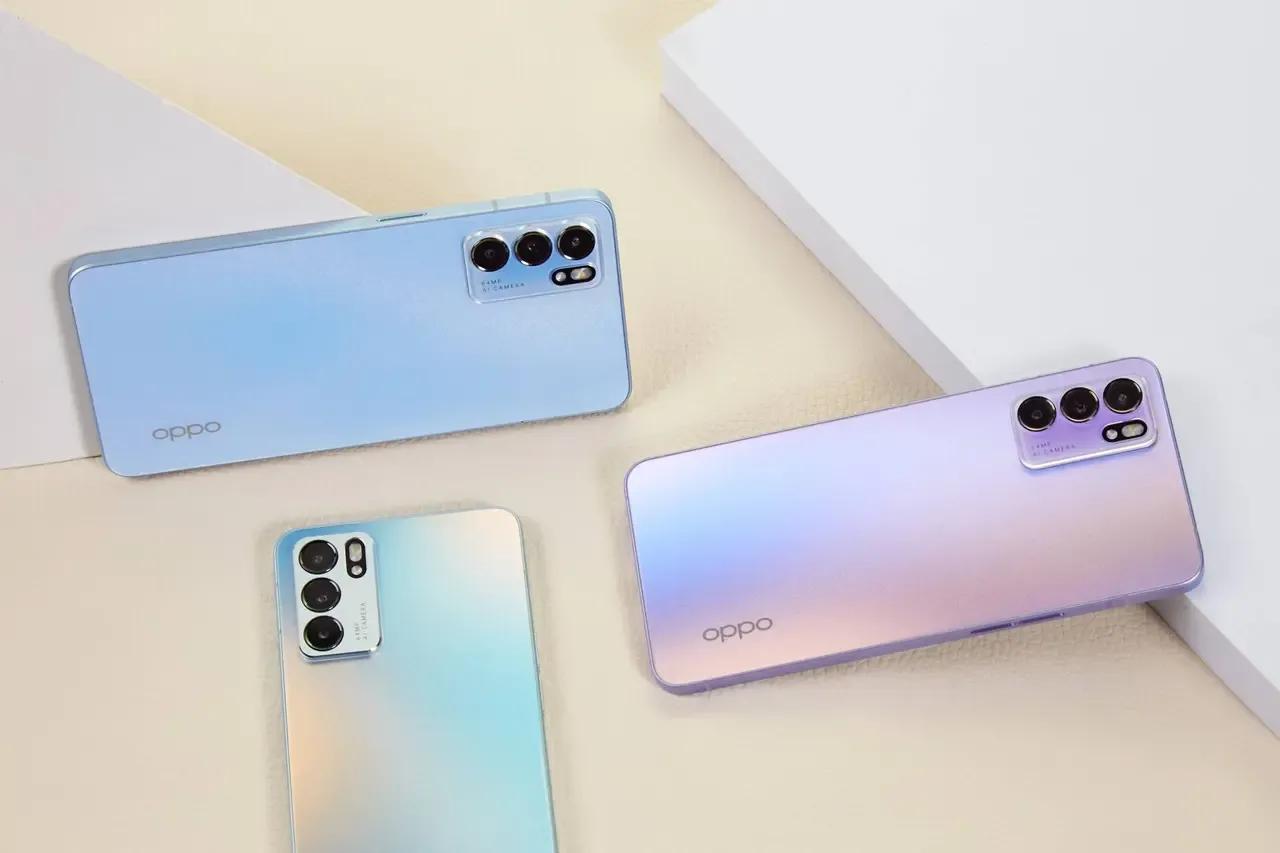 Oppo makes colorful. I did not expect vivo s to make a light to change ...