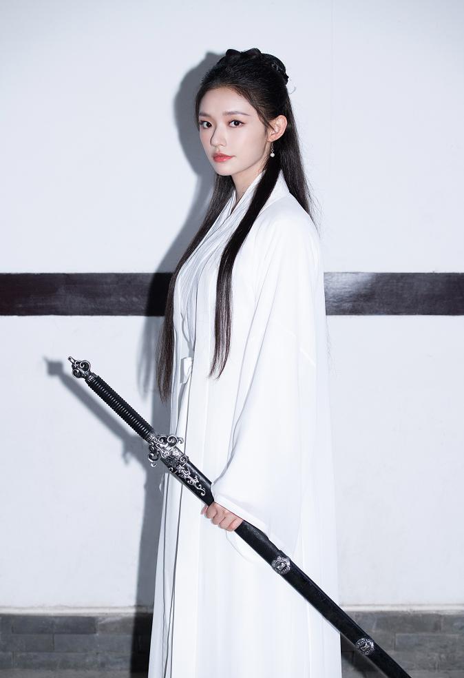 Lin Yun COS Xiaolongnv, is it mediocre?Inventory of male and female ...