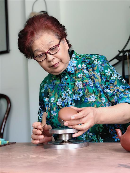 Yixing Zisha is full of ancient charm, Honghua Pottery is a new chapter ...