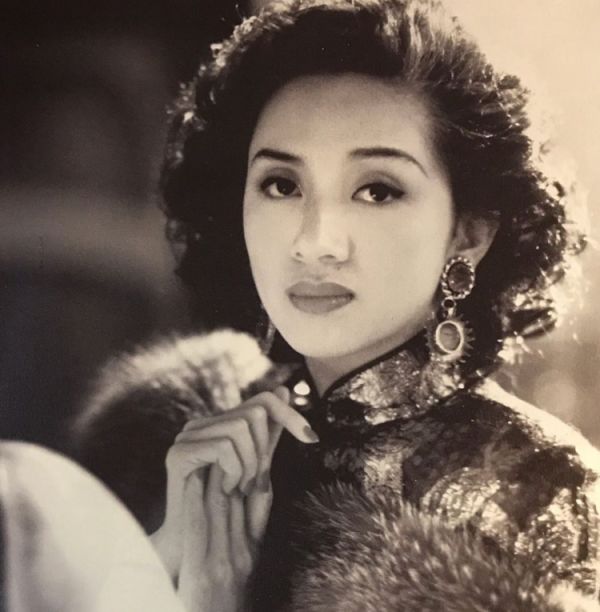 Anita Mui celebrates her 58-year-old birthday, and Leung Ka-fai sighs ...