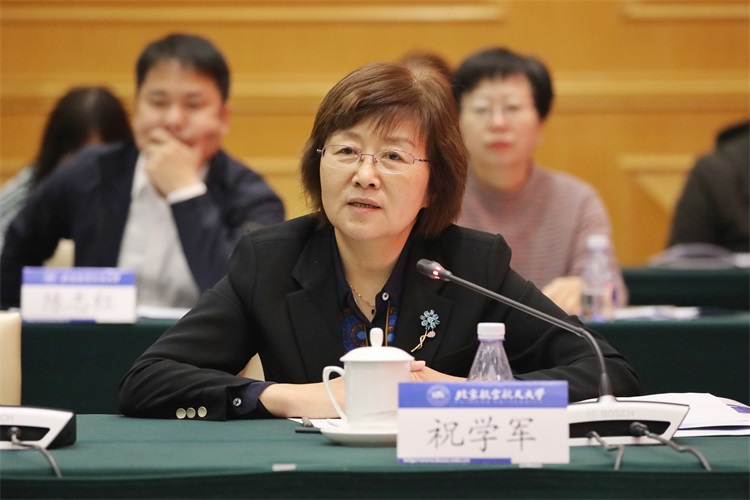 Missile "goddess" Zhu Xuejun, known as the female version of Qian ...