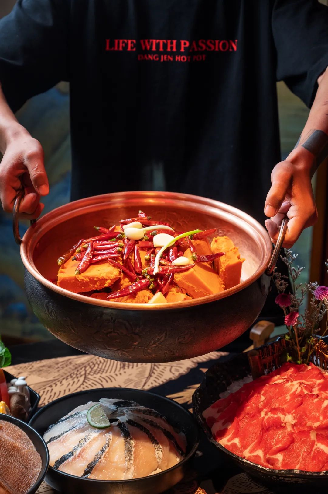 Fire as soon as it starts!The first "Tangren Hot Pot" in the magic city ...