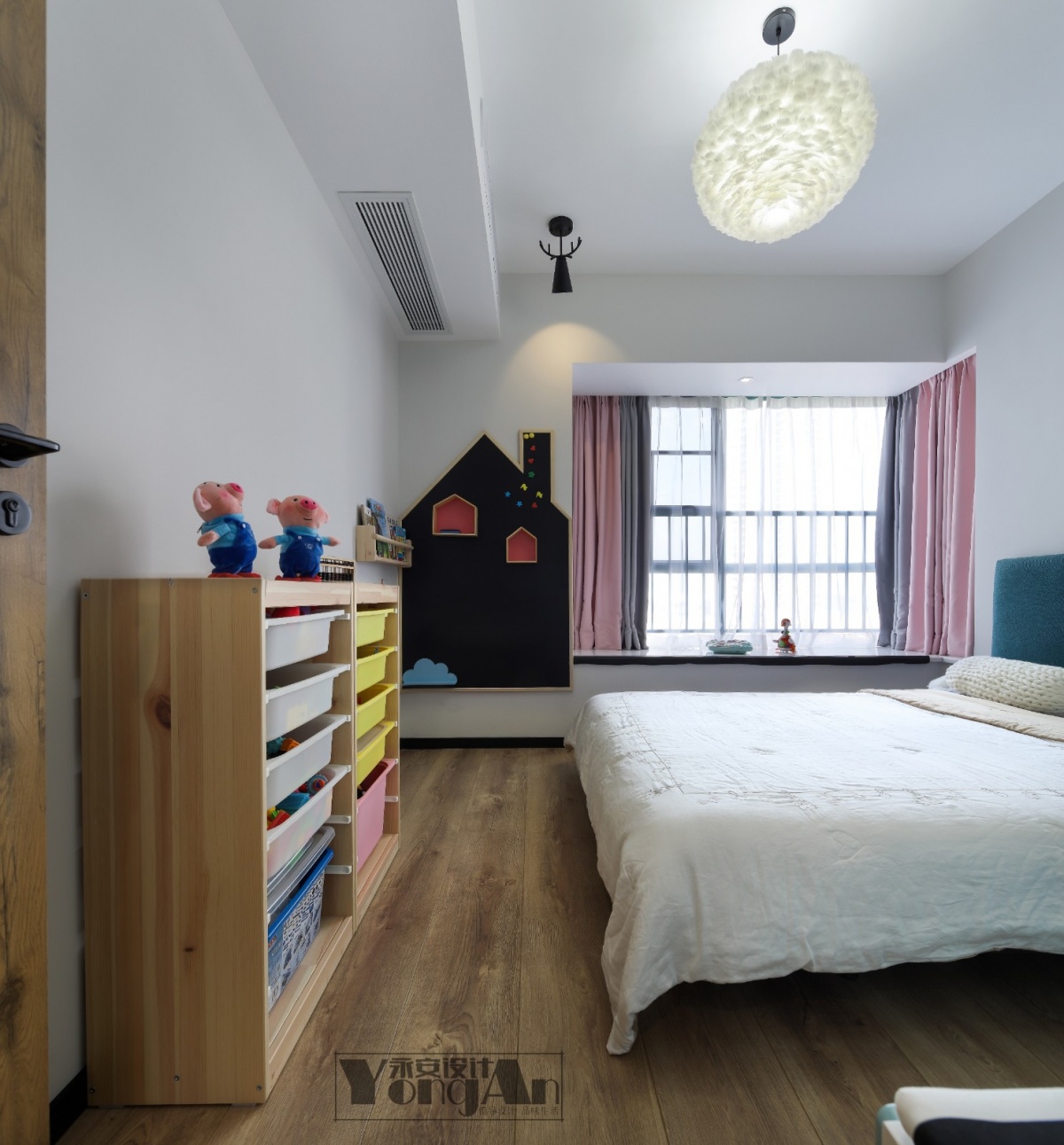 112 square meters private house, modern industrial style, British ...