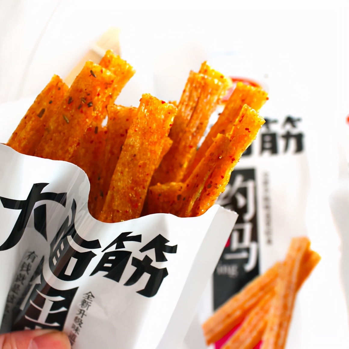 Weilong Spicy Strips, the inherited taste goes to the world - iMedia