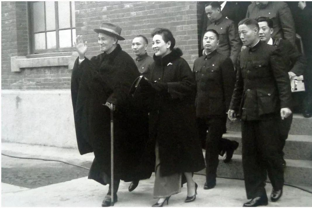 Yao Yecheng and Chiang Kai-shek met in a brothel, and they were ...