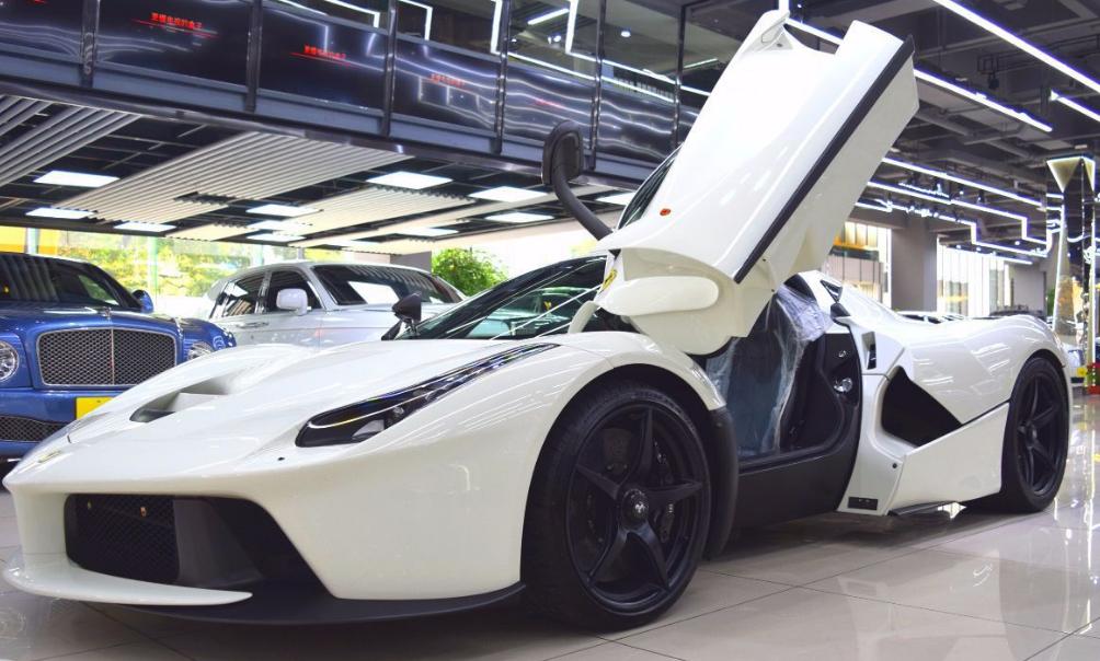 Rolls-Royce, White Rafa, and Zhang Han's luxury cars are worth more ...