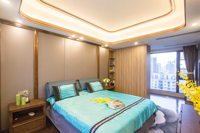 133 square meters of light luxury three-bedroom, with a large master ...