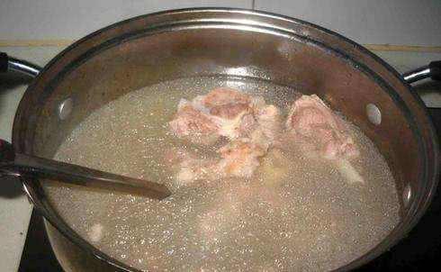 When boiling bone soup, should I use cold water or hot water?5 star ...