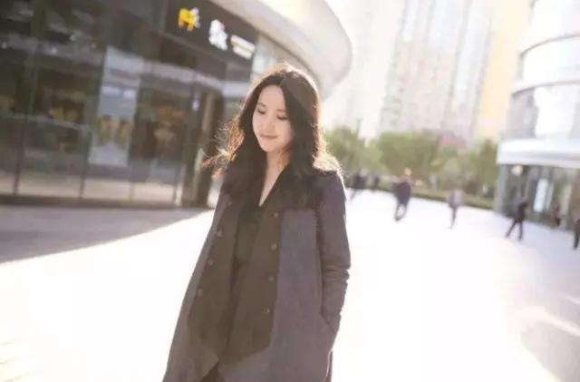 Chinese girl Li Ran: Working abroad, but being pursued by a Belgian ...