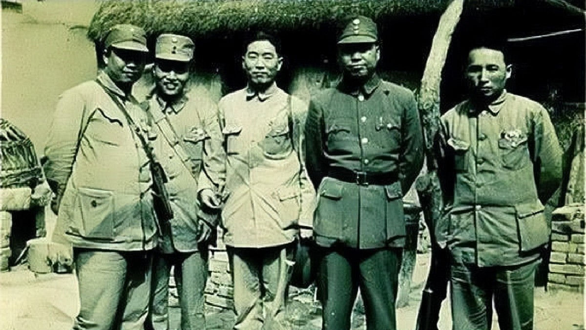 Liu Xiang sent Guo Xunqi to chase and suppress the Red Army, but he ...