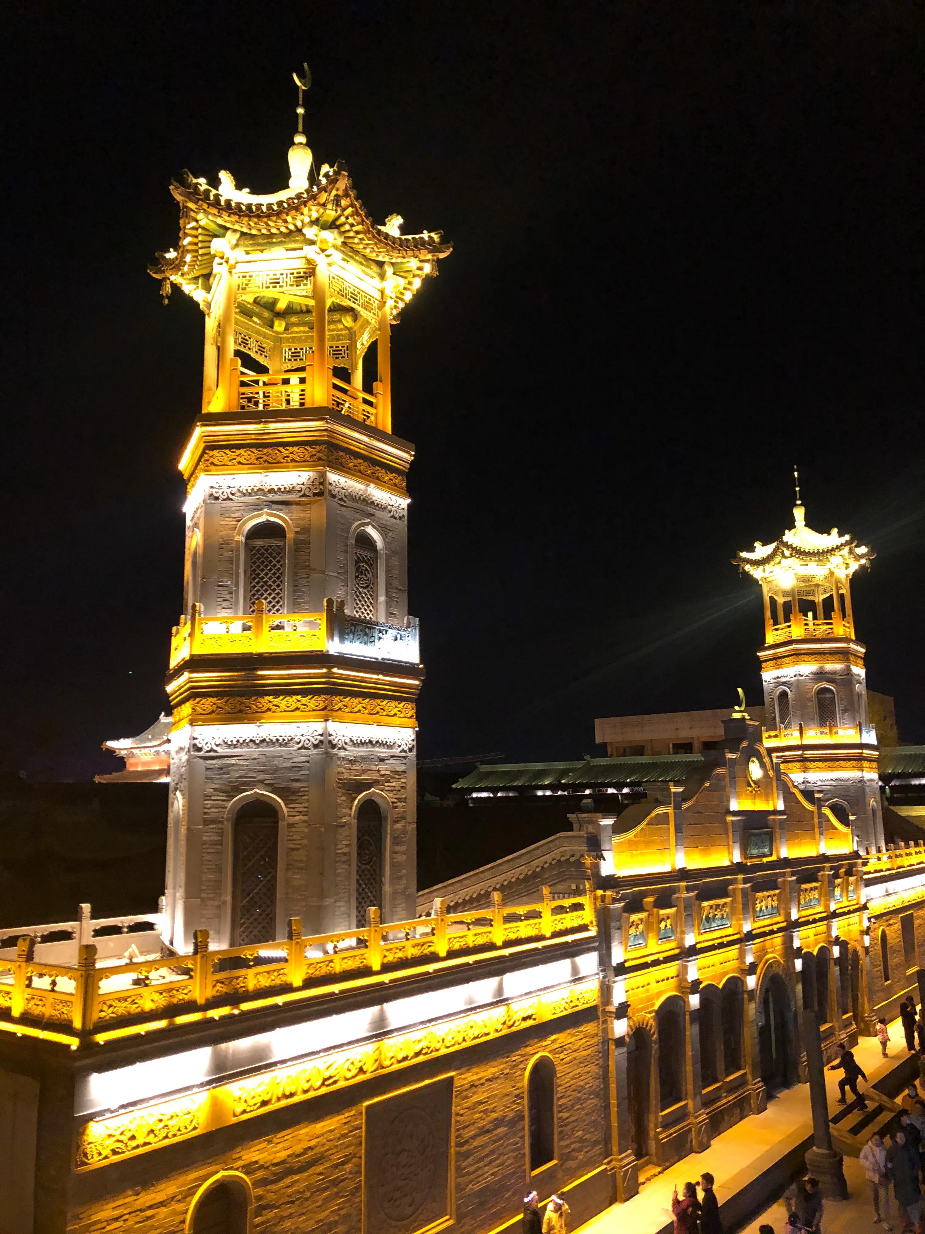 Datong ancient city night view - iMedia