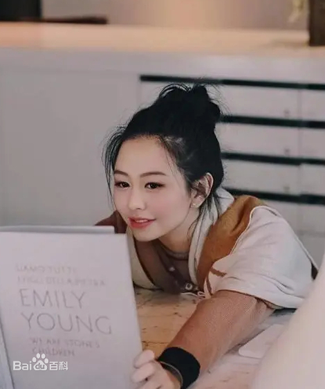 In the past Hong Kong sister embarrassment, Zhao Yazhi, Qiu Shuzhen and ...