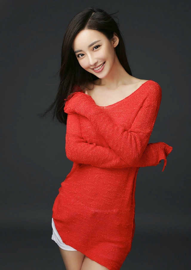 Film and television actor Liu Fanfei, model background, tall figure ...