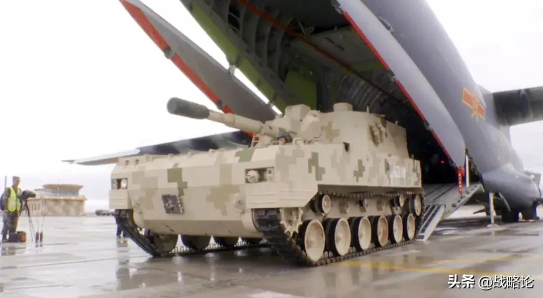 Yun-20B can carry 2 Type 15 tanks at a time, and currently 40 can be ...