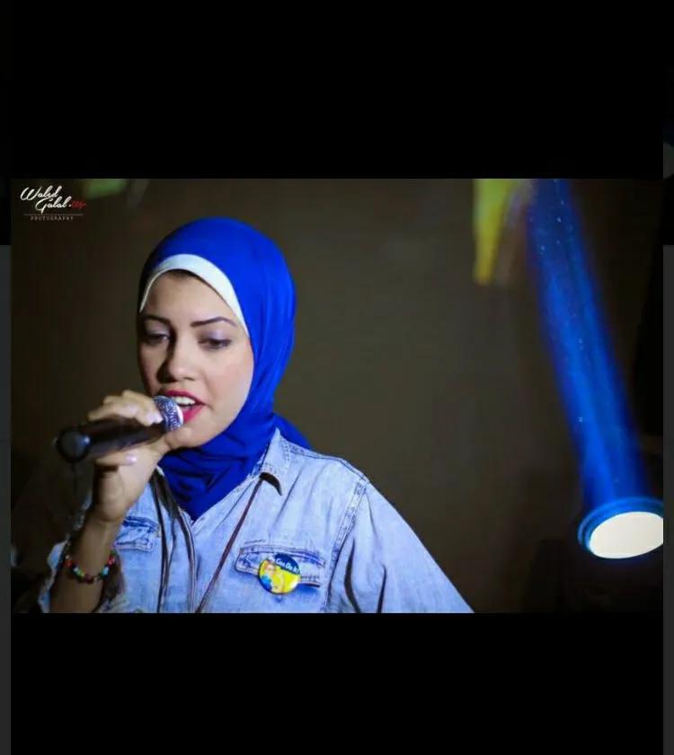 8 female Rappers create "new hip hop" in the Middle East - iMedia