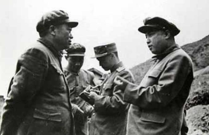 Deng Hua asked a few questions. Peng Dehuai disagrees. Peng: If you don ...