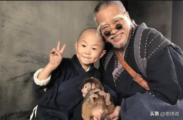 "Lovely God" Zhang Junhao: He became famous at the age of 3, went to ...