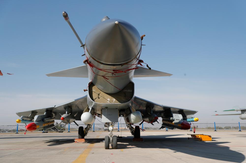 From A to C, analyzing the evolution of the J-10 fighter, it has become ...