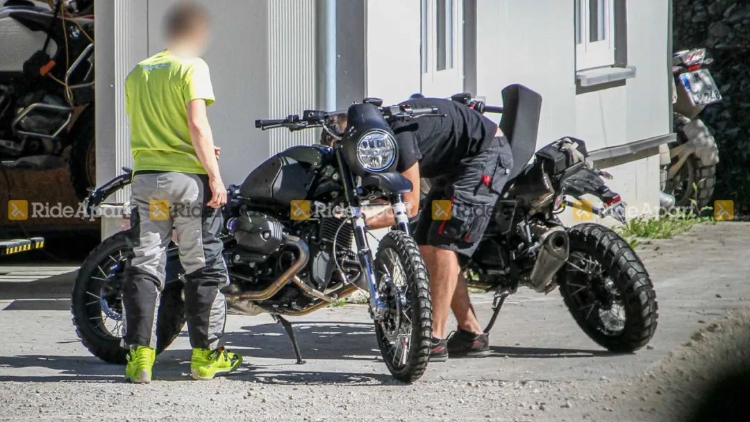 BMW R NineT latte new spy photos exposed, using 1250 boxer engine - iMedia