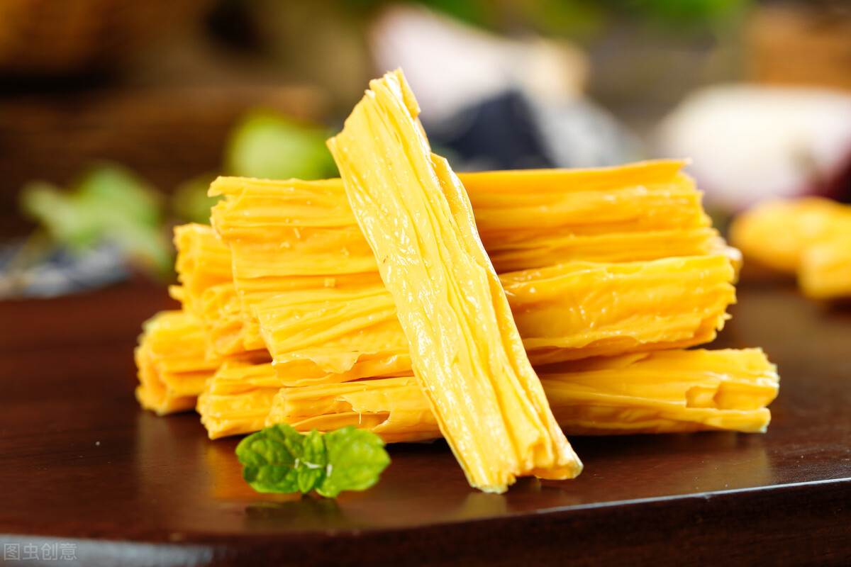 How long does it take to soak yuba?Add 2 kinds of seasonings, soak them ...