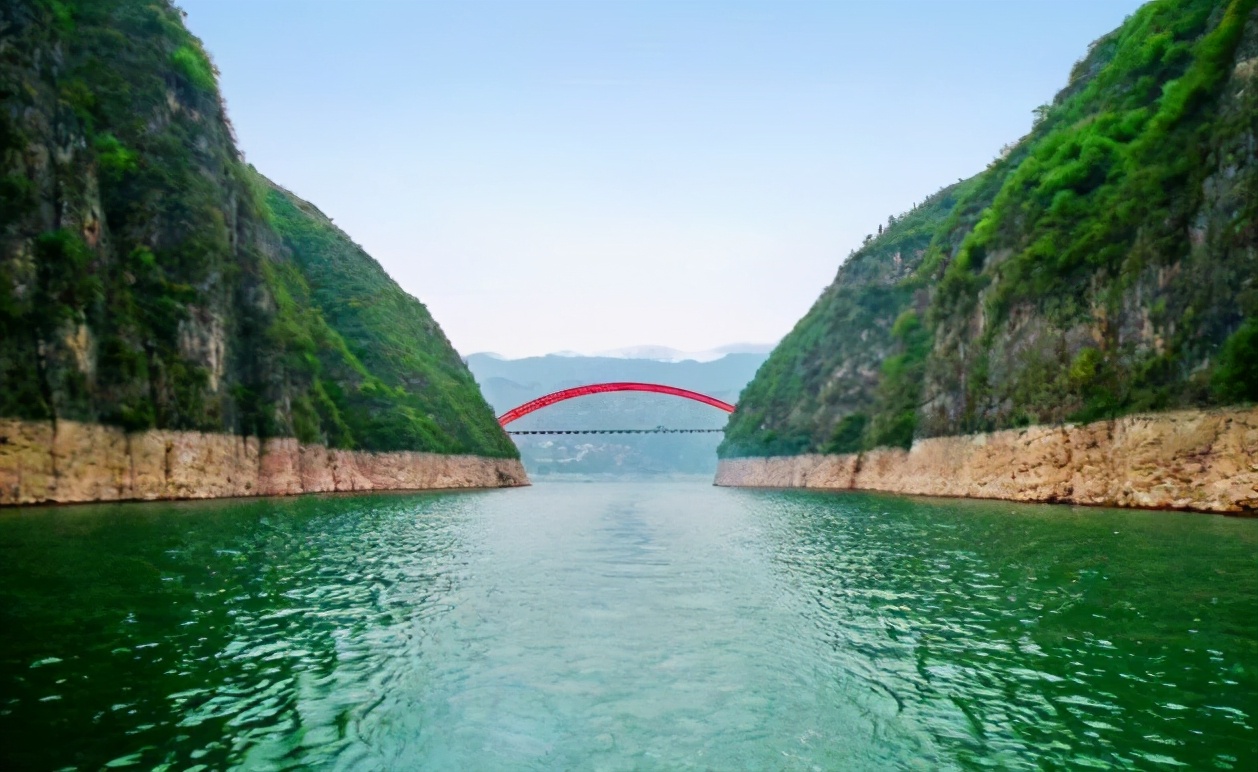 How to choose scenic spots for Three Gorges tourism?Shennv Creek, Small ...