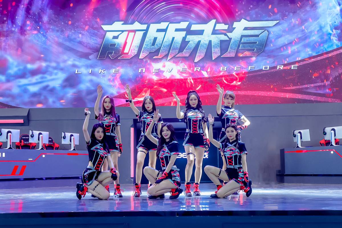 The king in battle, DF-105!World of Tanks takes you to blast all summer ...