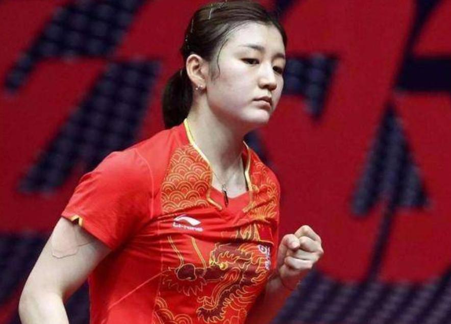 It is also a throwing racket. Why did Chen Meng and Wang Chuqin both ...