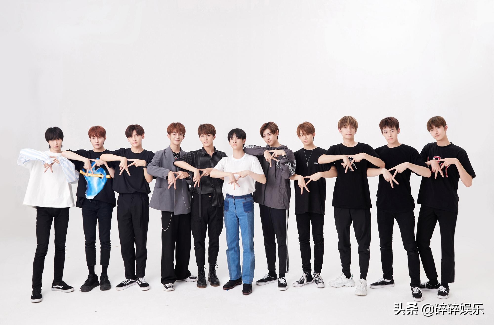 R1SE Zhang Yanqi changed his name again for a simple reason!Ren Hao and ...