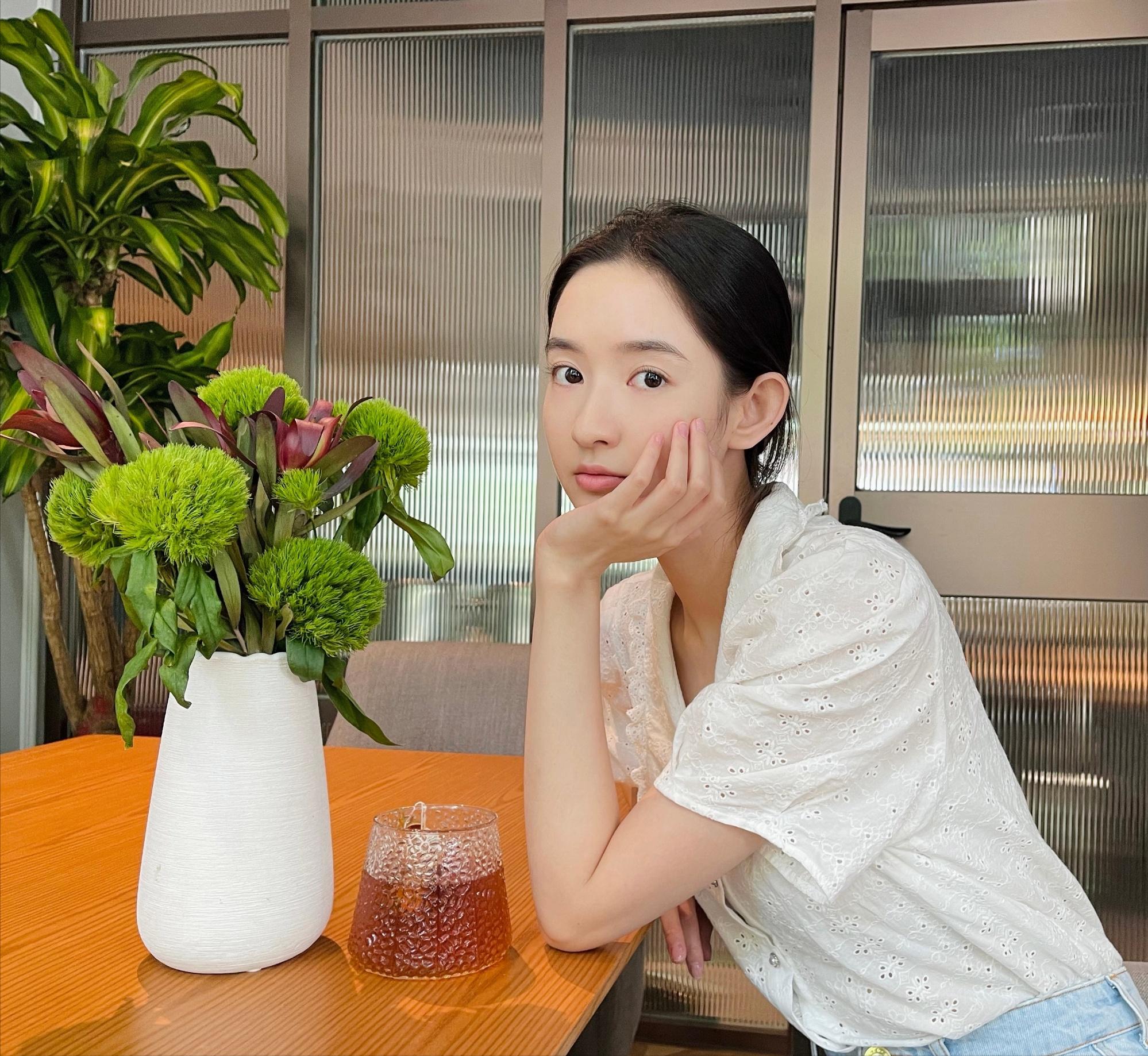 Yang Jue and Wang Yuwen are suspected to be living together, they are ...