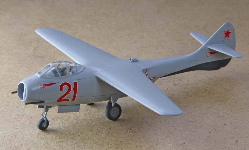 Soviet Lavochekin La-150 jet fighter - iMedia