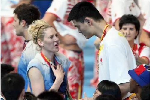 Tall and rich, why didn't Yao Ming accept Lauren's love and choose to ...