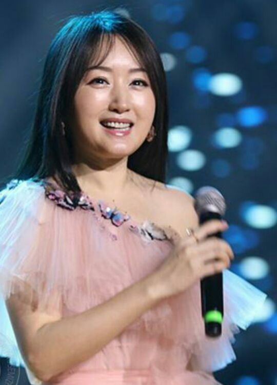 The story of Yang Yuying and Lai Jianmin - iMedia