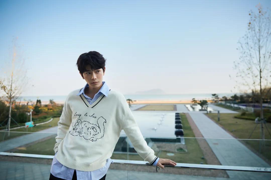 Little gossip, Song Zuer, Lu Keran, Zhang Xueying, Zhang Han, Ding Yuxi ...