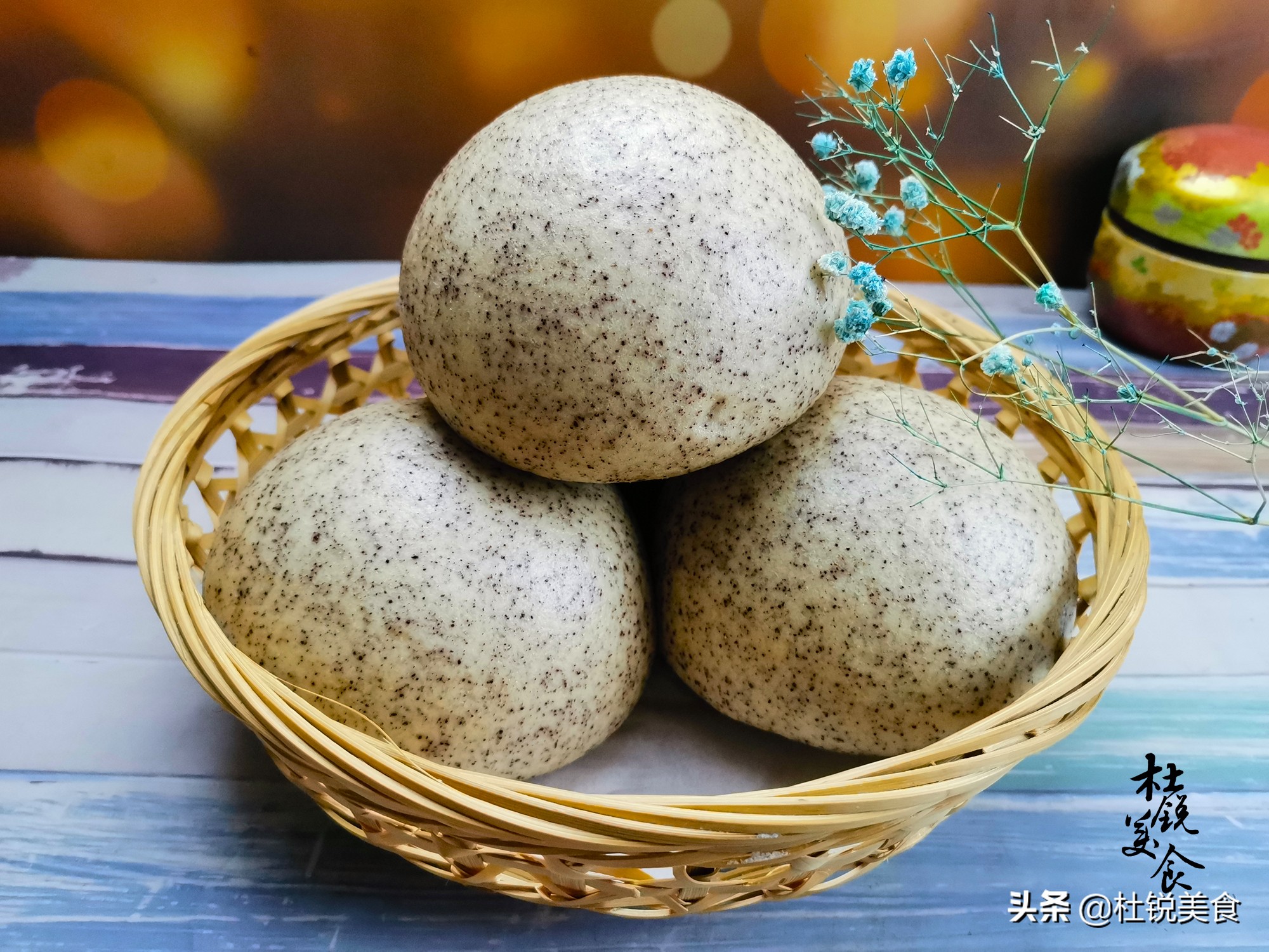 The family "Shao Baitou", add 1 thing to steamed buns to make multi ...