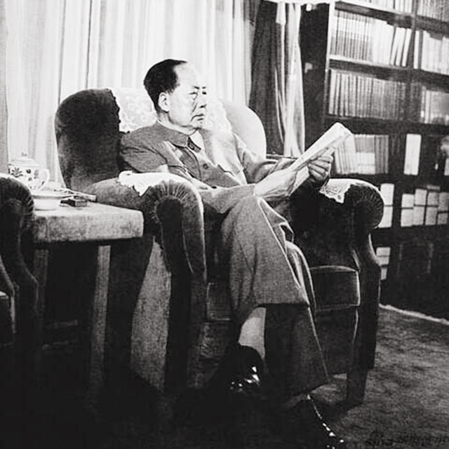 How does Mao Zedong comment on the 18 ancient Chinese emperors? - iMedia
