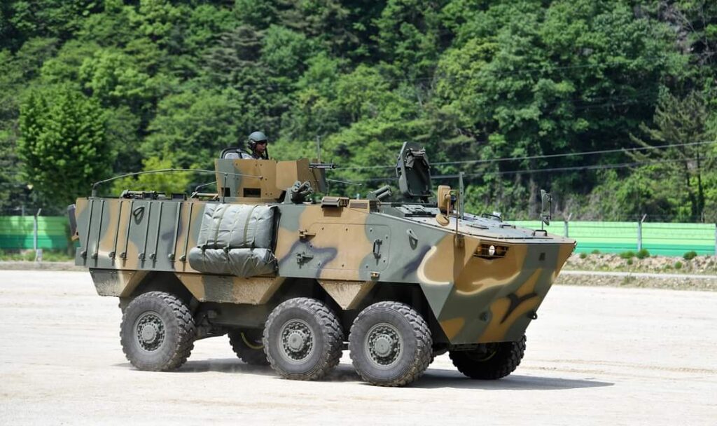 South Korea's K806 wheeled armored vehicle is seeking to export to ...