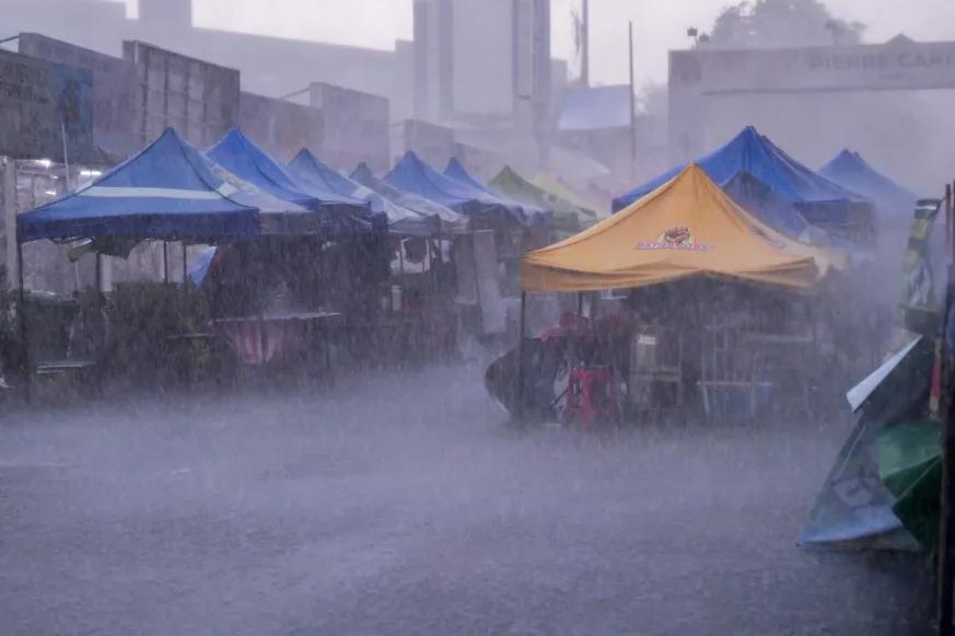 The monsoon and rainy season in Malaysia is coming soon!It turns out ...
