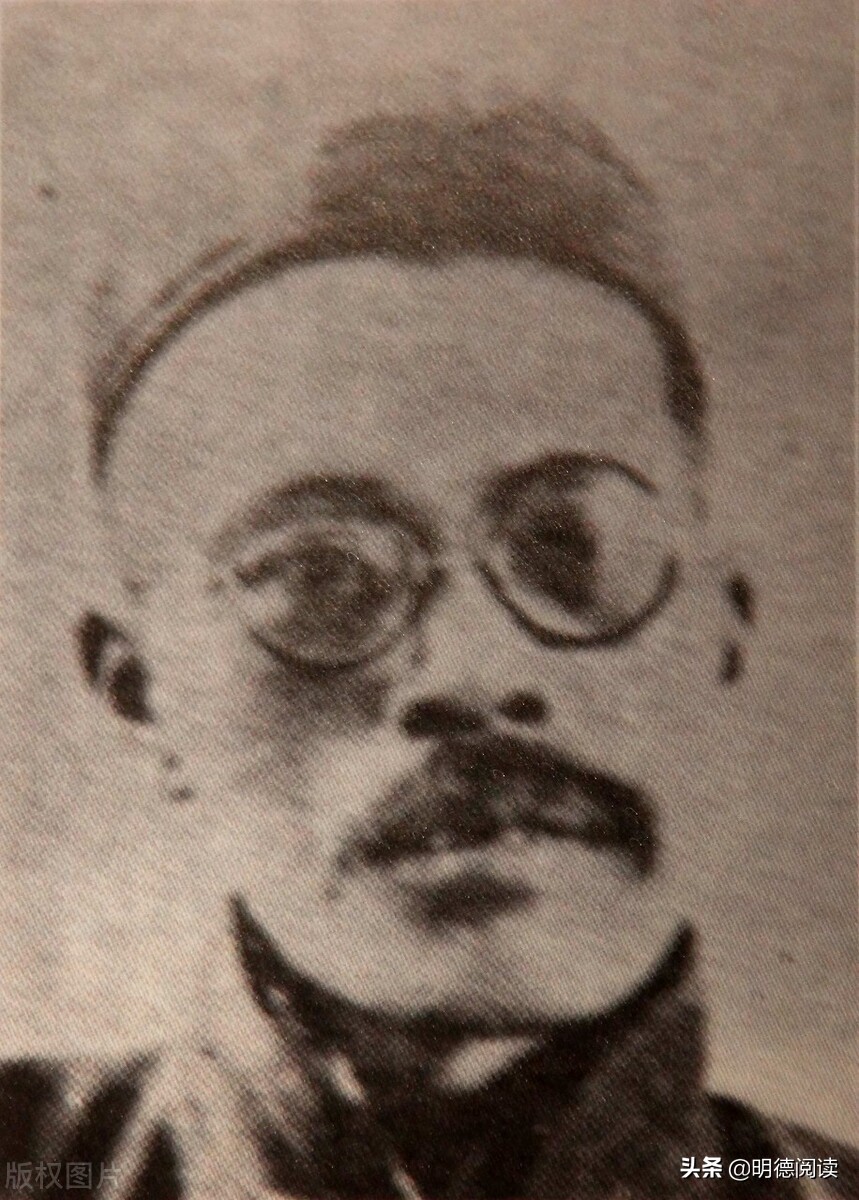 Wang Guowei, who had returned from home, saw his wife's old age and ...