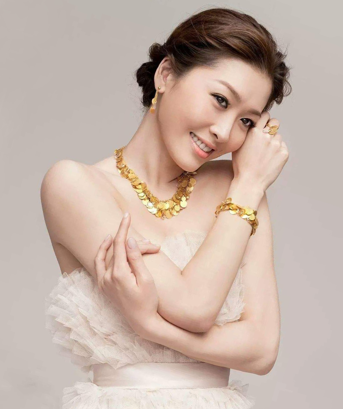 Zhou Liqi promotes the new drama “Han Show” for her husband. Since the ...